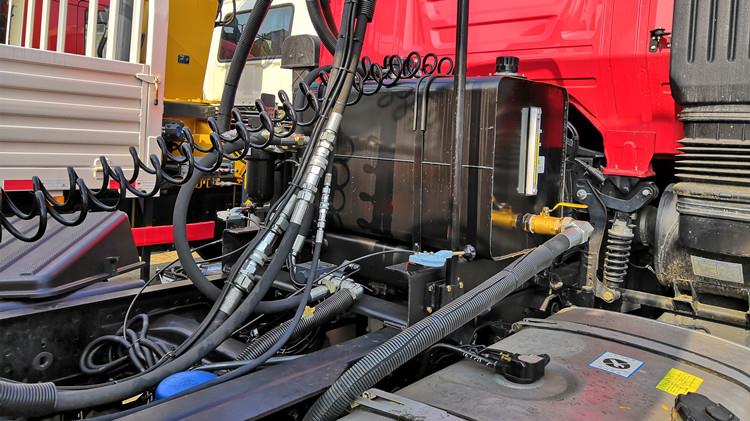 20ft Container Side Lifter Self Loader Truck for Sale in Papua New Guinea